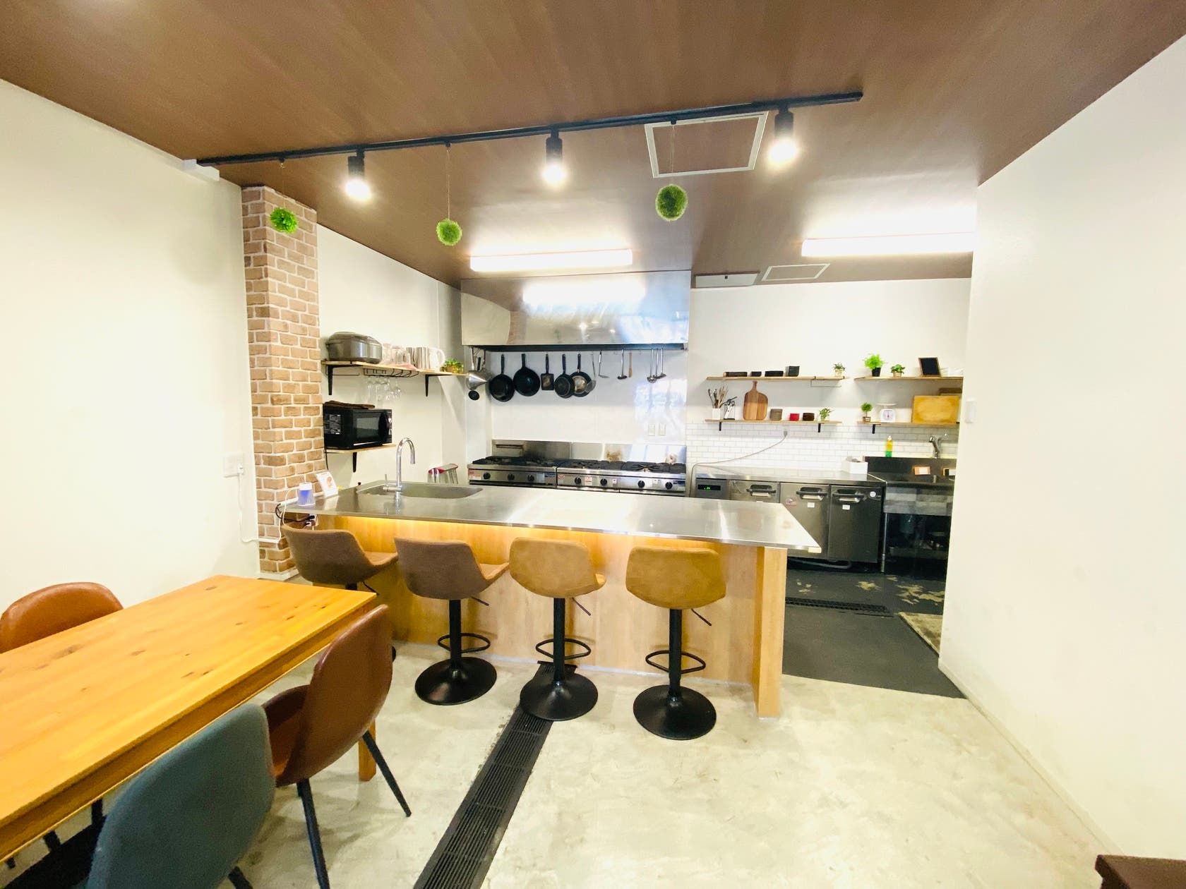 業務用キッチン完備！30名収容！レンタルキッチン/ガスオーブン完備/飲食営業許可・菓子製造許可取得済の写真4