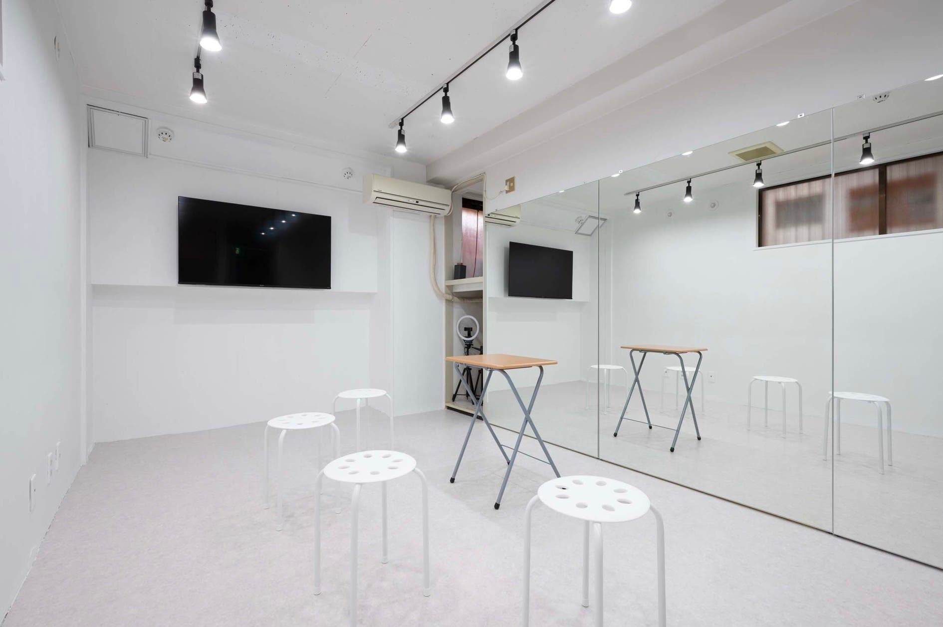 新規オープン✨吉祥寺徒歩6分人気スタジオ2号店！大型鏡・テレビあり/ヨガ/ダンス/武道/舞台など個人、少人数のレッスンの写真14