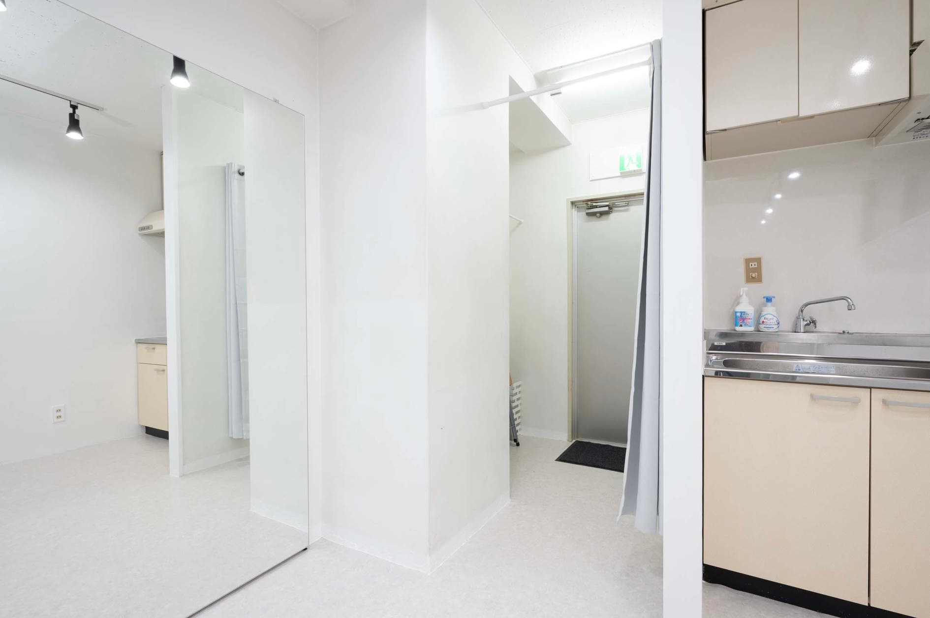 新規オープン✨吉祥寺徒歩6分人気スタジオ2号店！大型鏡・テレビあり/ヨガ/ダンス/武道/舞台など個人、少人数のレッスンの写真18