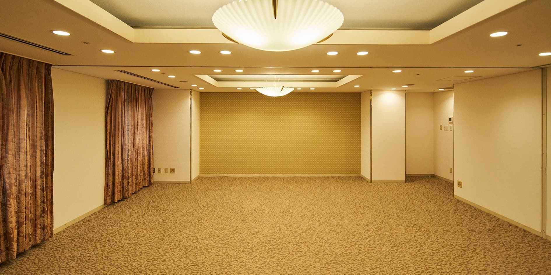 【埼玉グランドホテル本庄】カトレアの写真1