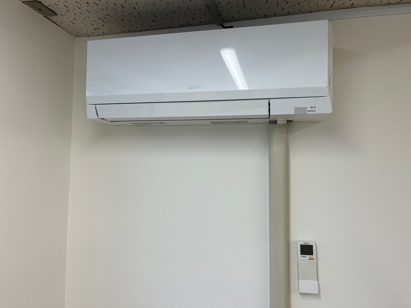 【静岡駅より車で10分】シンプルなレンタルスペース2－C　＜会議/研修/習い事/勉強＞の写真6