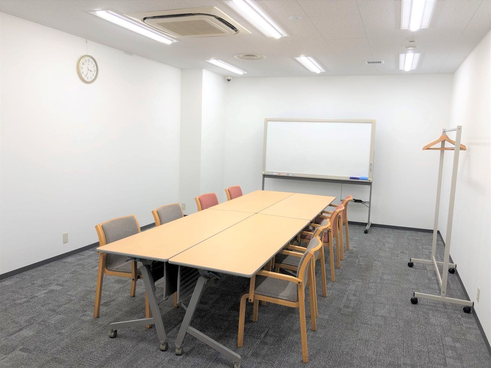 【リロの会議室 Forum S 3東洋海事ビル】会議室Dの写真1