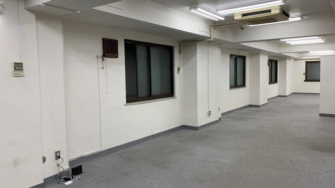 【リロの会議室 Forum S 佐野ビル】イベントスペースの写真1