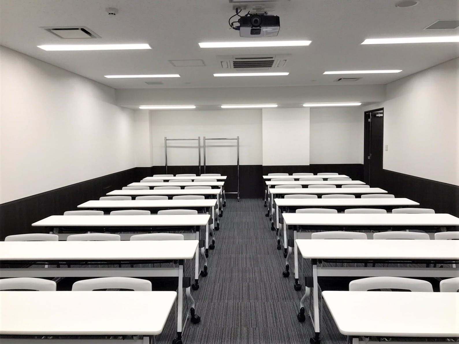 【リロの会議室 Forum S+ 内幸町】会議室Aの写真5