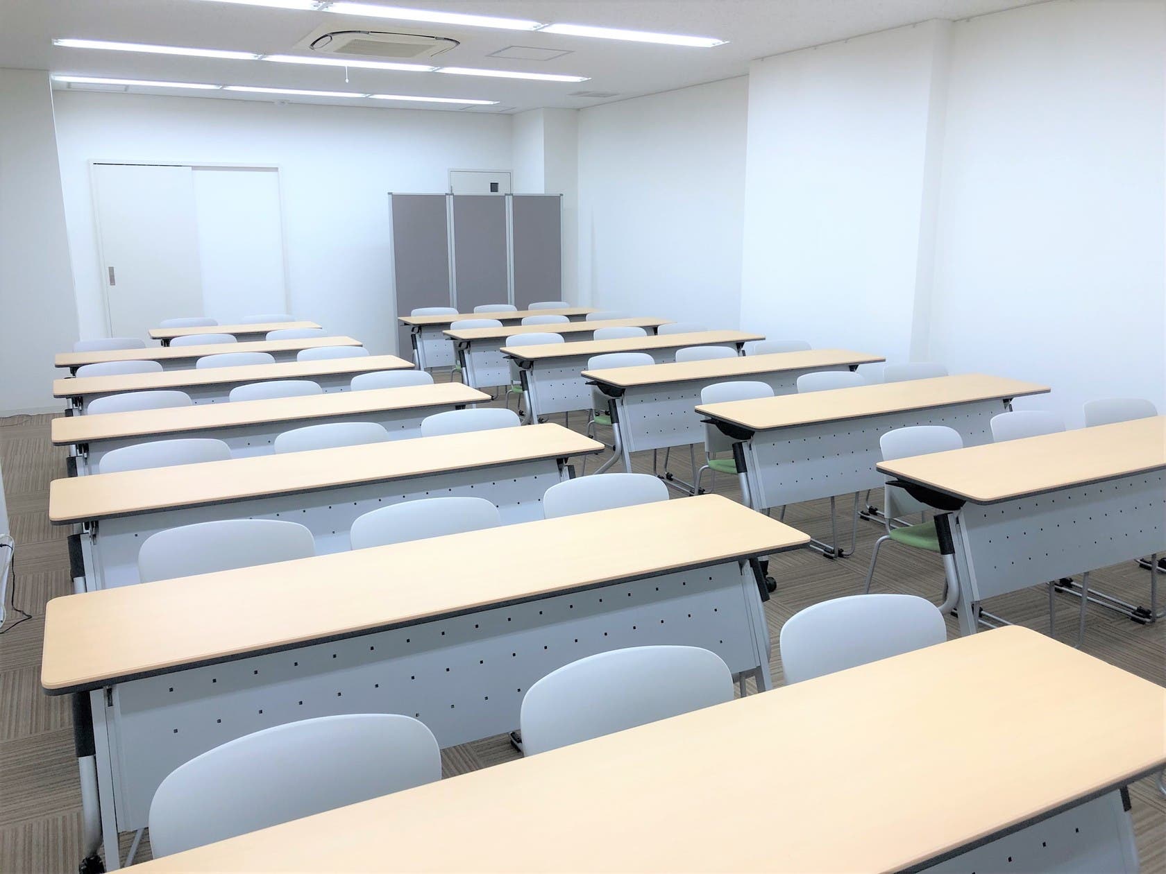 【リロの会議室 Forum S+ 日比谷パーク】会議室の写真3