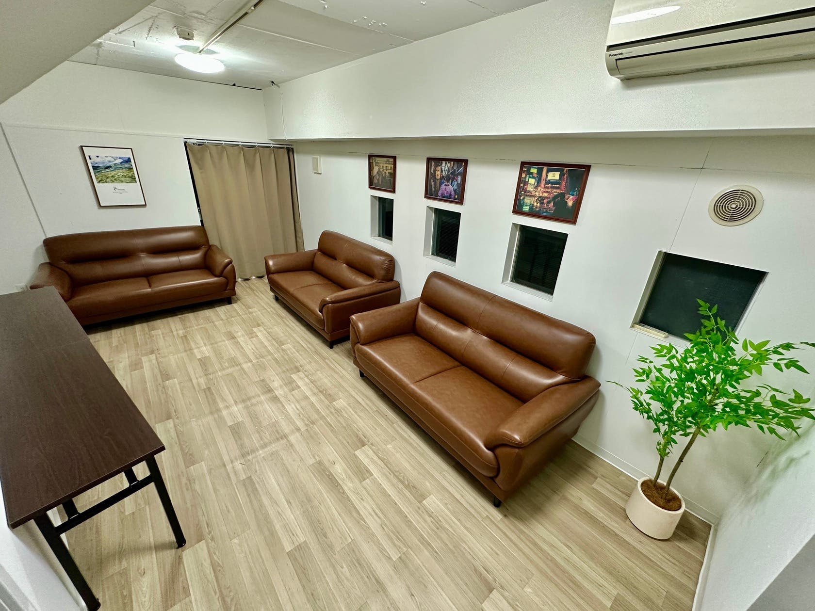 控室（最大14名）の画像1