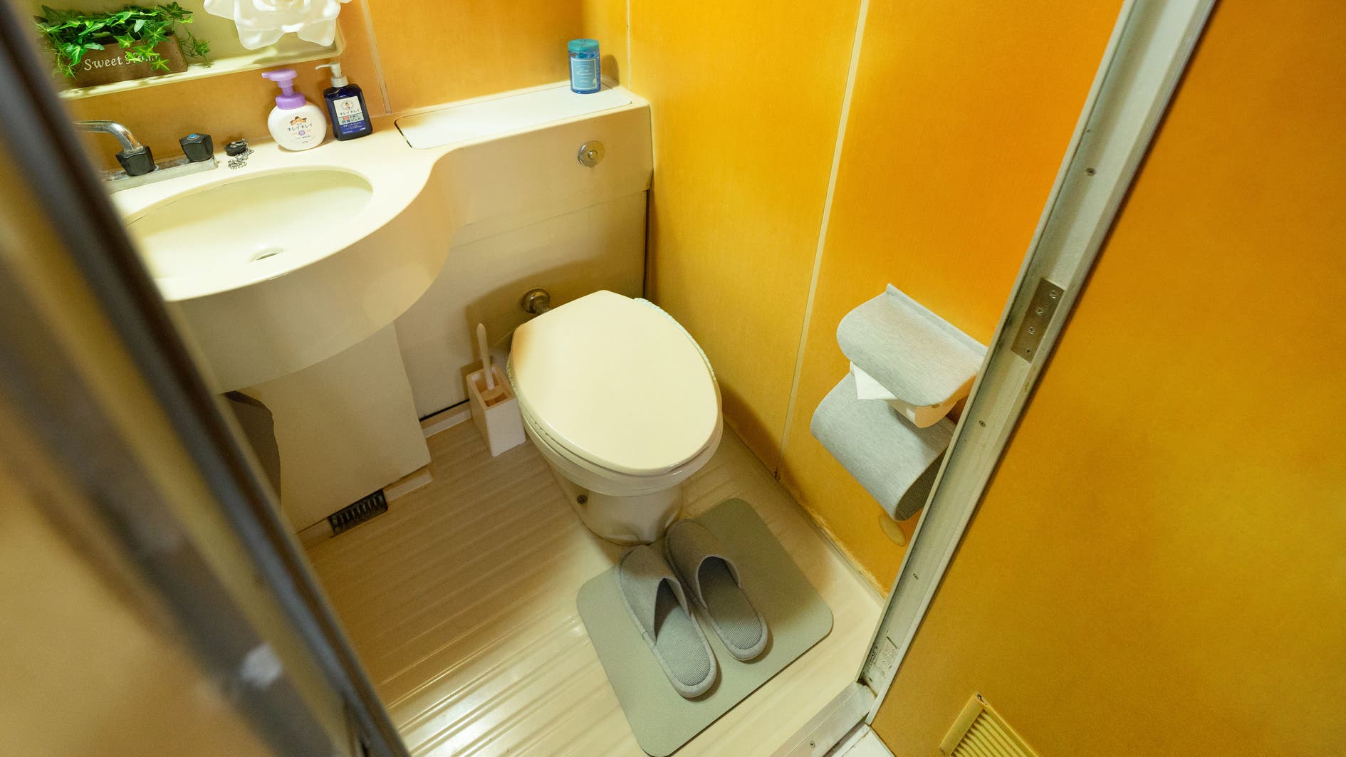 名古屋伏見駅徒歩5分✨24時間営業👑💕映画鑑賞🎬ゴミ捨て無料🗑️クリスマスパーティー🎄忘年会💓デート💓推し活に🎀の写真14