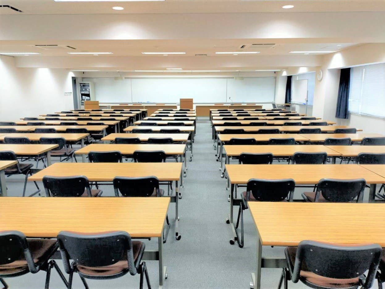 【リロの会議室 ニッキンホール】2階 ホールの写真1