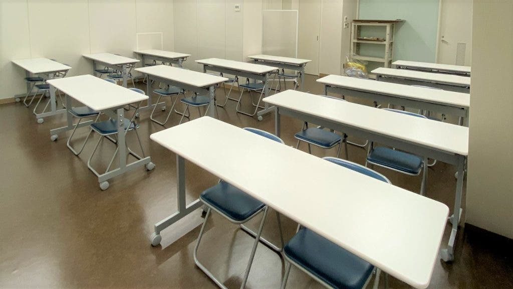 【リロの会議室 用賀大東京ビル】地下1階 会議室の写真2