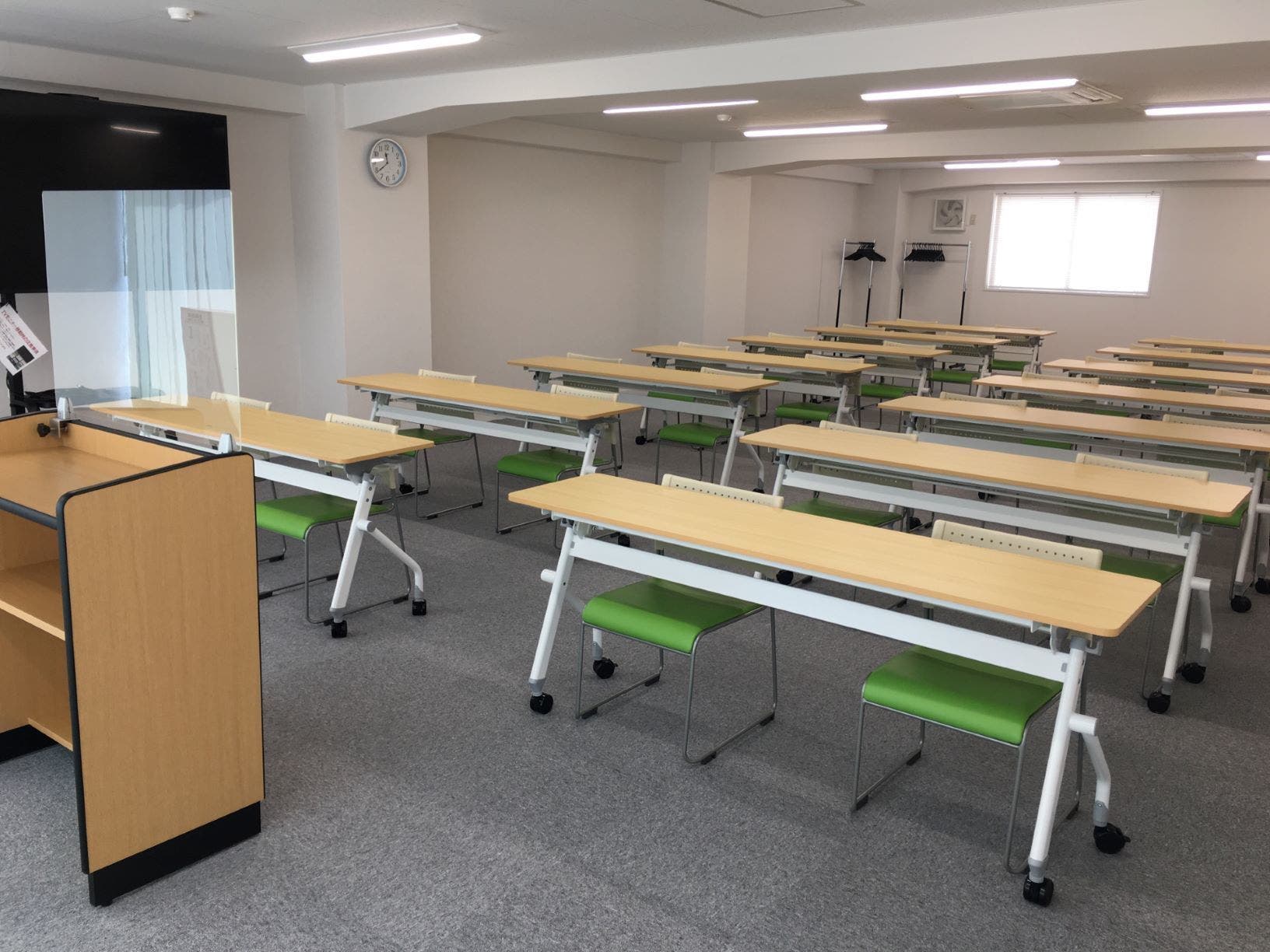 【リロの会議室 錦糸町】会議室の写真1