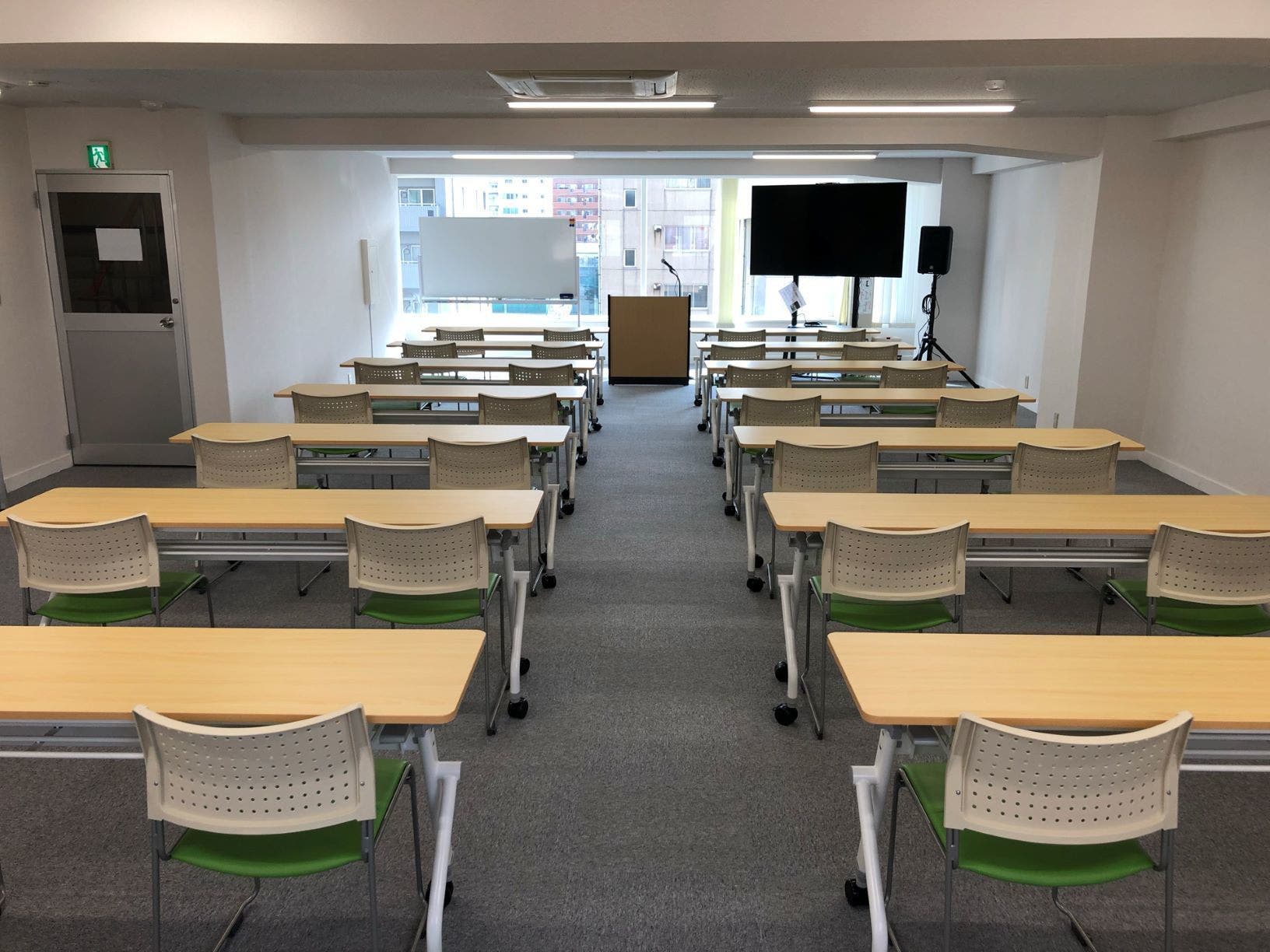 【リロの会議室 錦糸町】会議室の写真5