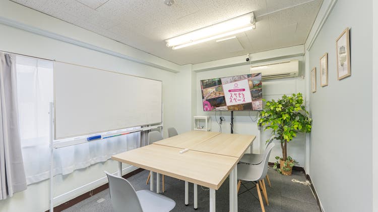 スペモ🧑🏻💻水道橋駅🚶2分❗️会議💻ワークショップ📖モニター完備✨勉強会👨🏫作業部屋✍️729_SpemoWork水道橋の写真1