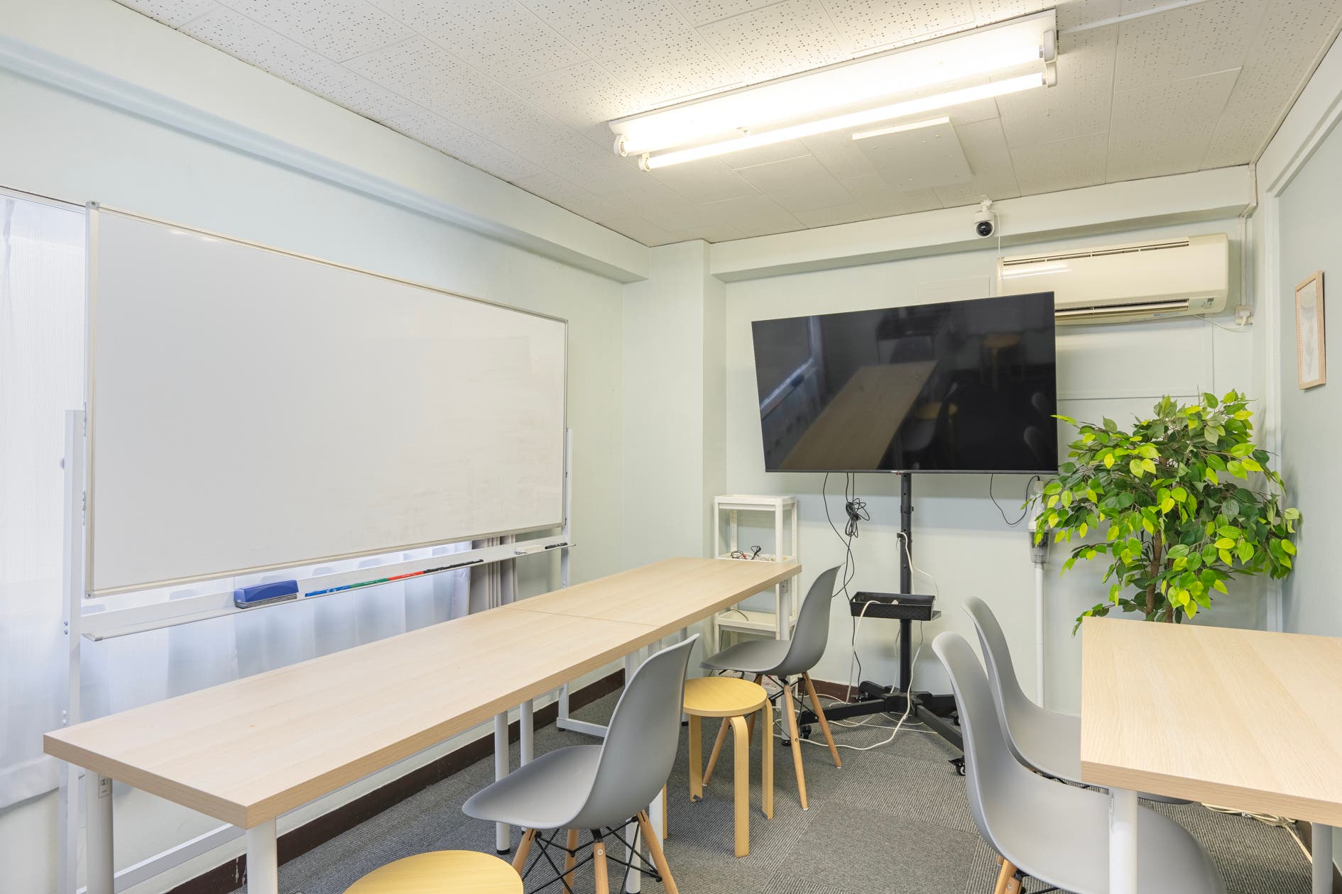 スペモ🧑🏻‍💻水道橋駅🚶2分❗️会議💻ワークショップ📖モニター完備✨勉強会👨‍🏫作業部屋✍️729_SpemoWork水道橋の写真19