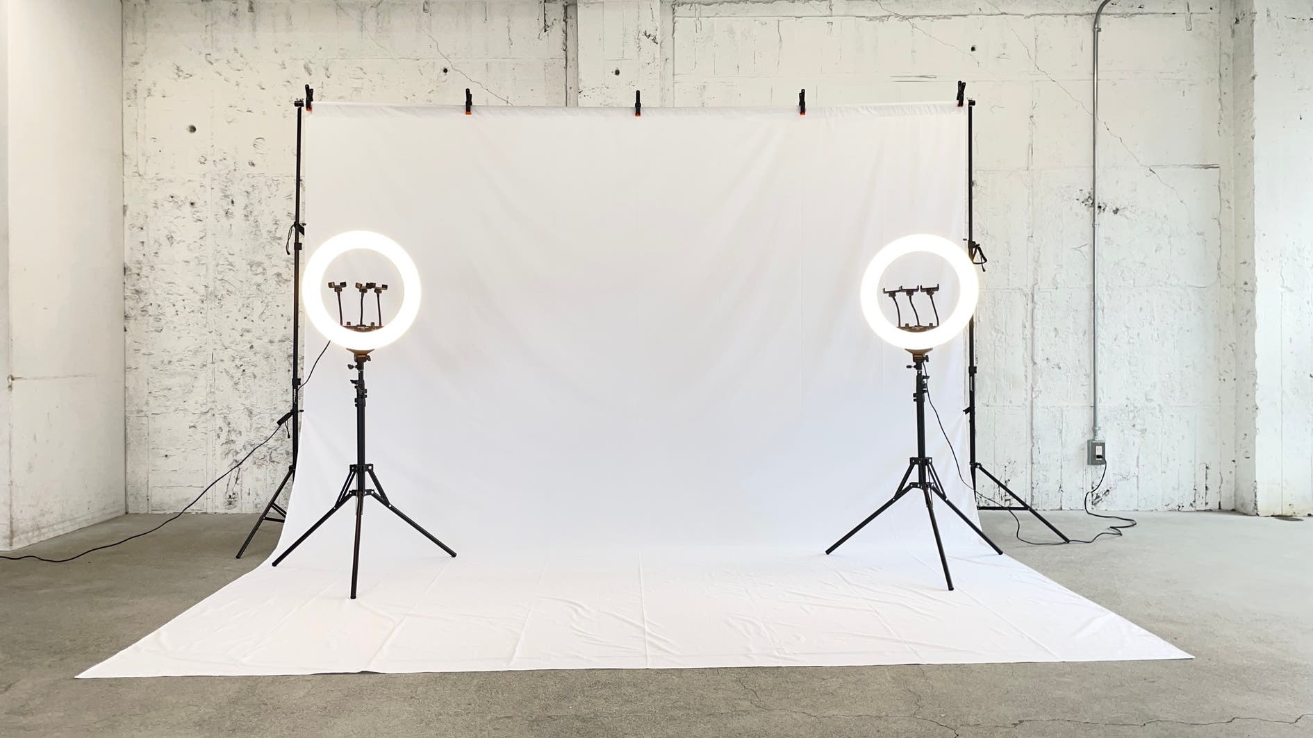 ＜ラルゴ会議室＞【期間限定！料金半額】名古屋駅徒歩5分！ゆったり40名利用！撮影用設備あり！Wi-Fi/プロジェクタ無料！の写真5