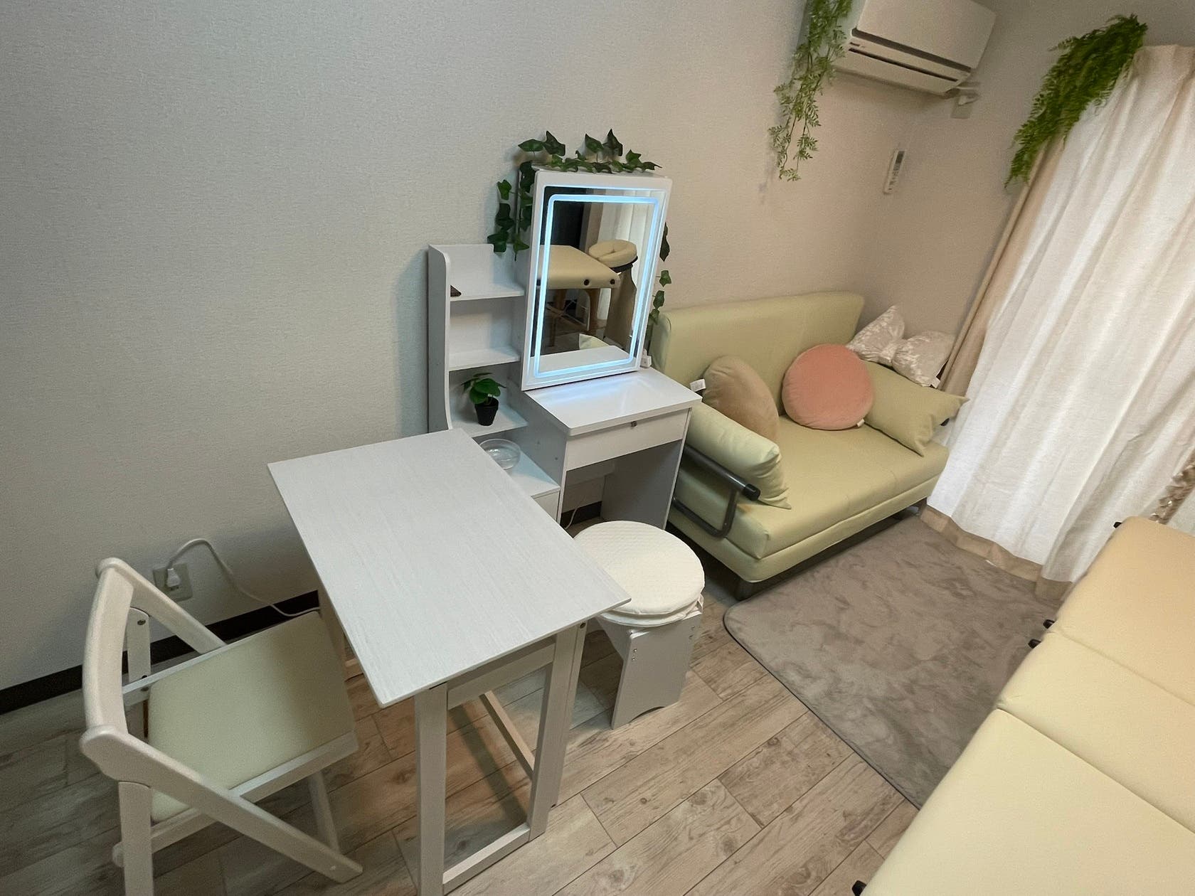 オープン特価✨【徳島大学すぐ傍】女子会💄推し活🌟飲み会🍻デート💖各種サロンにも✨Wi-Fi完備のプライベートルーム🏨の写真6