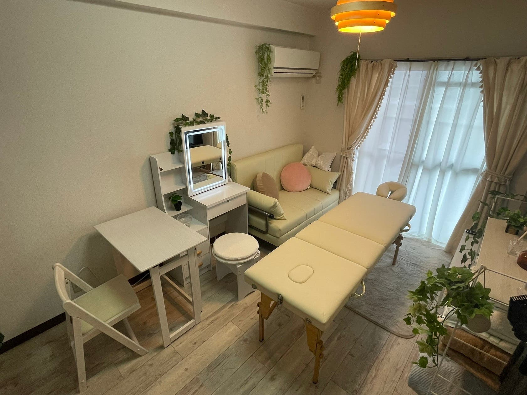 オープン特価✨【徳島大学すぐ傍】女子会💄推し活🌟飲み会🍻デート💖各種サロンにも✨Wi-Fi完備のプライベートルーム🏨の写真5