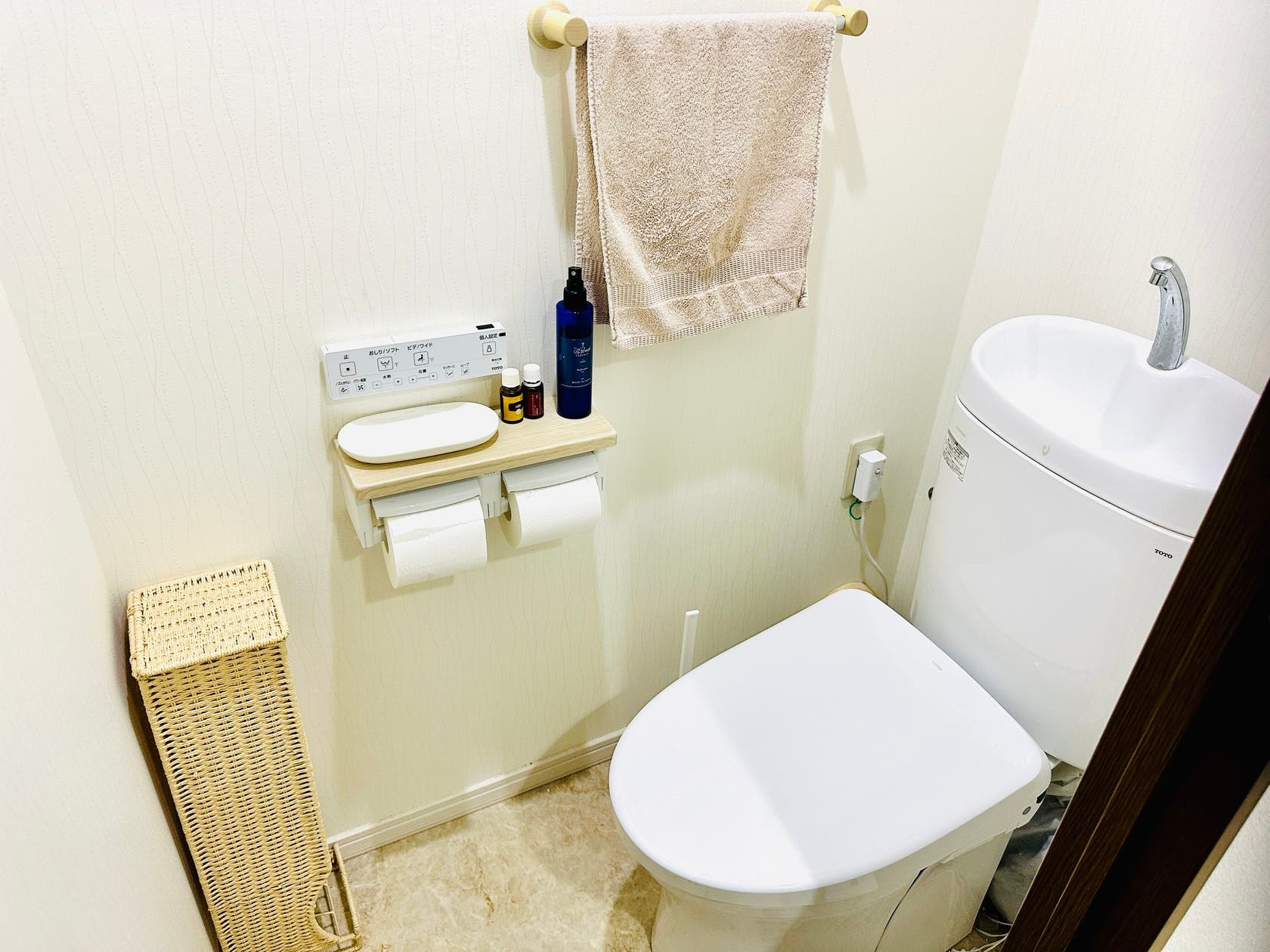 【東京駅から電車で７分・駅徒歩3分】スタッフ常駐で安心☆　完全個室のレンタルサロン ✨の写真12