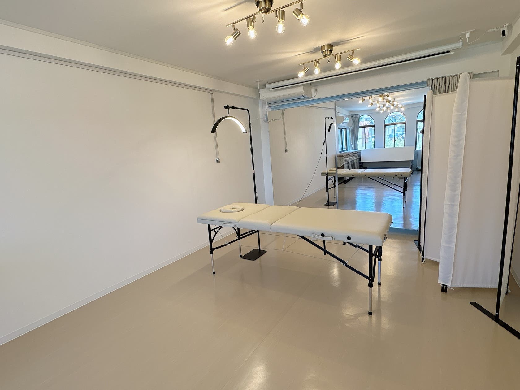 【Room1】郡山駅車15分・福島放送局バス3分｜24名可・完全個室・WiFiホワイトボード無料の多目的スペース🌿の写真10