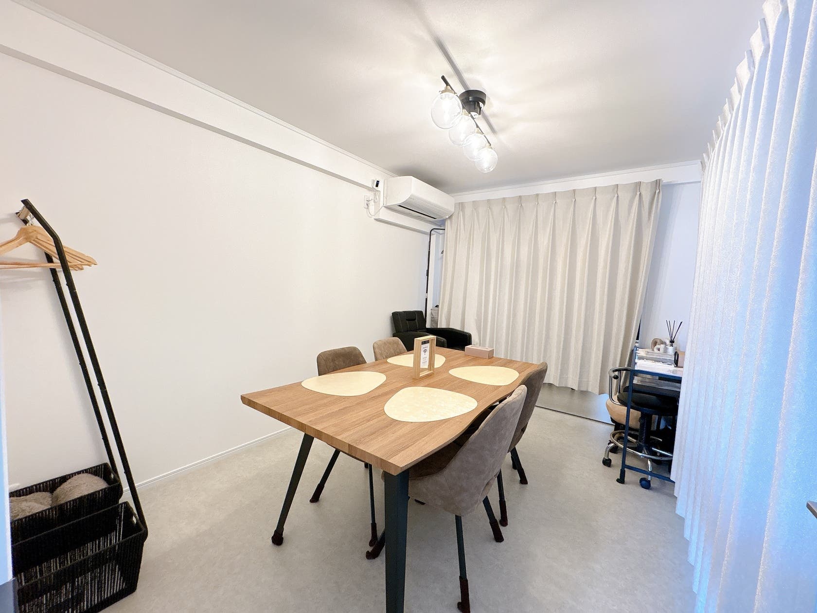 【Room2】サロン利用可 備品無料｜完全個室のプライベート空間 | ナチュラルで清潔感のあるレンタルルーム🌿の写真12