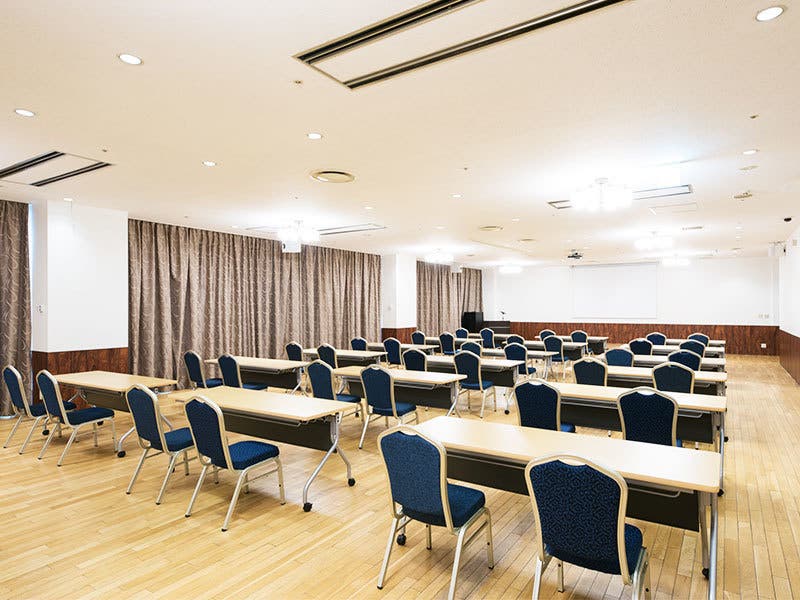 【ホテルウィングインターナショナル苫小牧】第一ホールの写真1