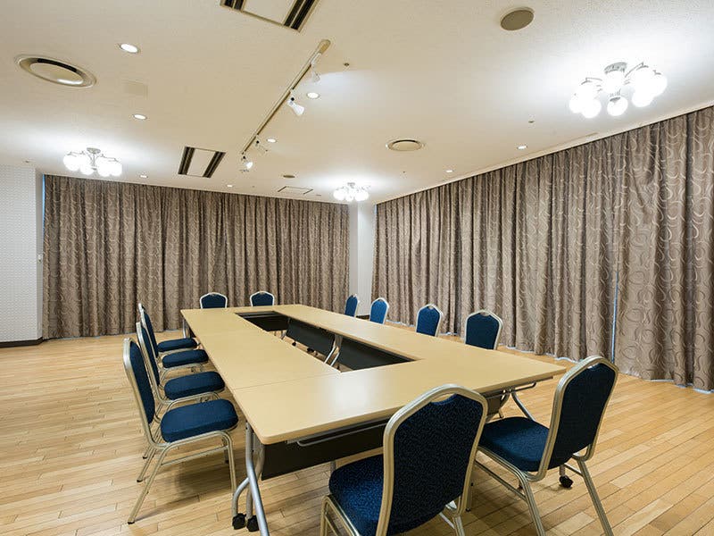 【ホテルウィングインターナショナル苫小牧】会議室の写真1