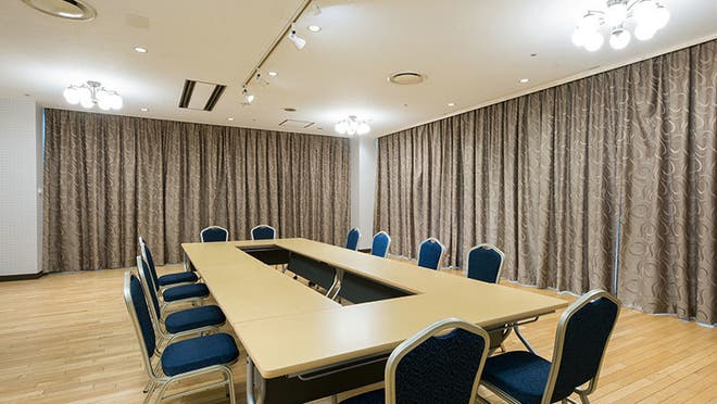 【ホテルウィングインターナショナル苫小牧】会議室の写真1