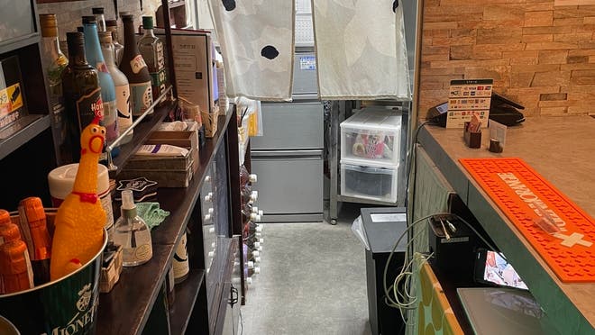 【新宿から電車で10分!】阿佐ヶ谷駅2分★カラオケBAR♬清潔でカフェのような温かみのある内装✨禁煙🚭の写真16