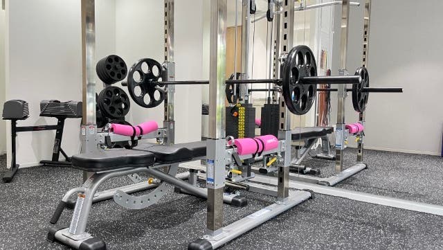 【根津駅徒歩4分】パーソナル向けの設備が整った1階路面テナントの完全個室パーソナルジム MIYAZAKI GYM根津店の写真5