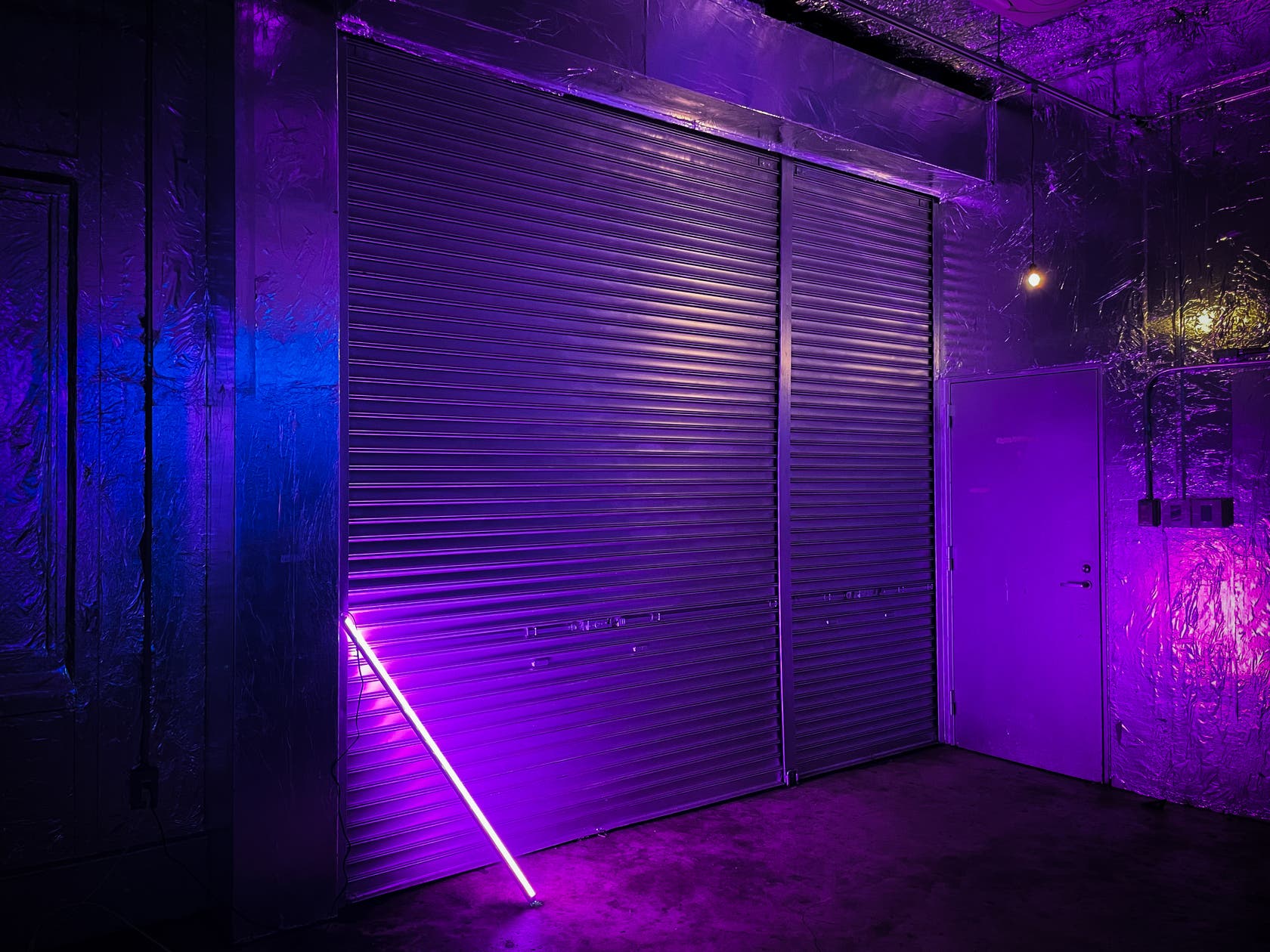 近未来的などこか退廃的な世界観が形成された撮影スタジオ 250㎡ | 雑色駅徒歩15分 | ＃廃墟＃アパレル＃ハウススタジオの写真12