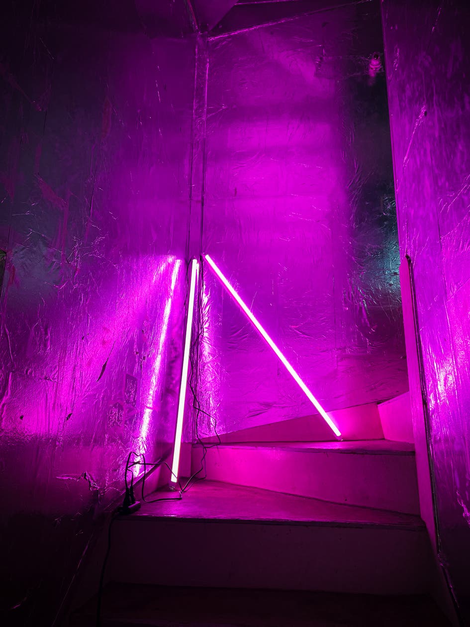 近未来的などこか退廃的な世界観が形成された撮影スタジオ 250㎡ | 雑色駅徒歩15分 | ＃廃墟＃アパレル＃ハウススタジオの写真15