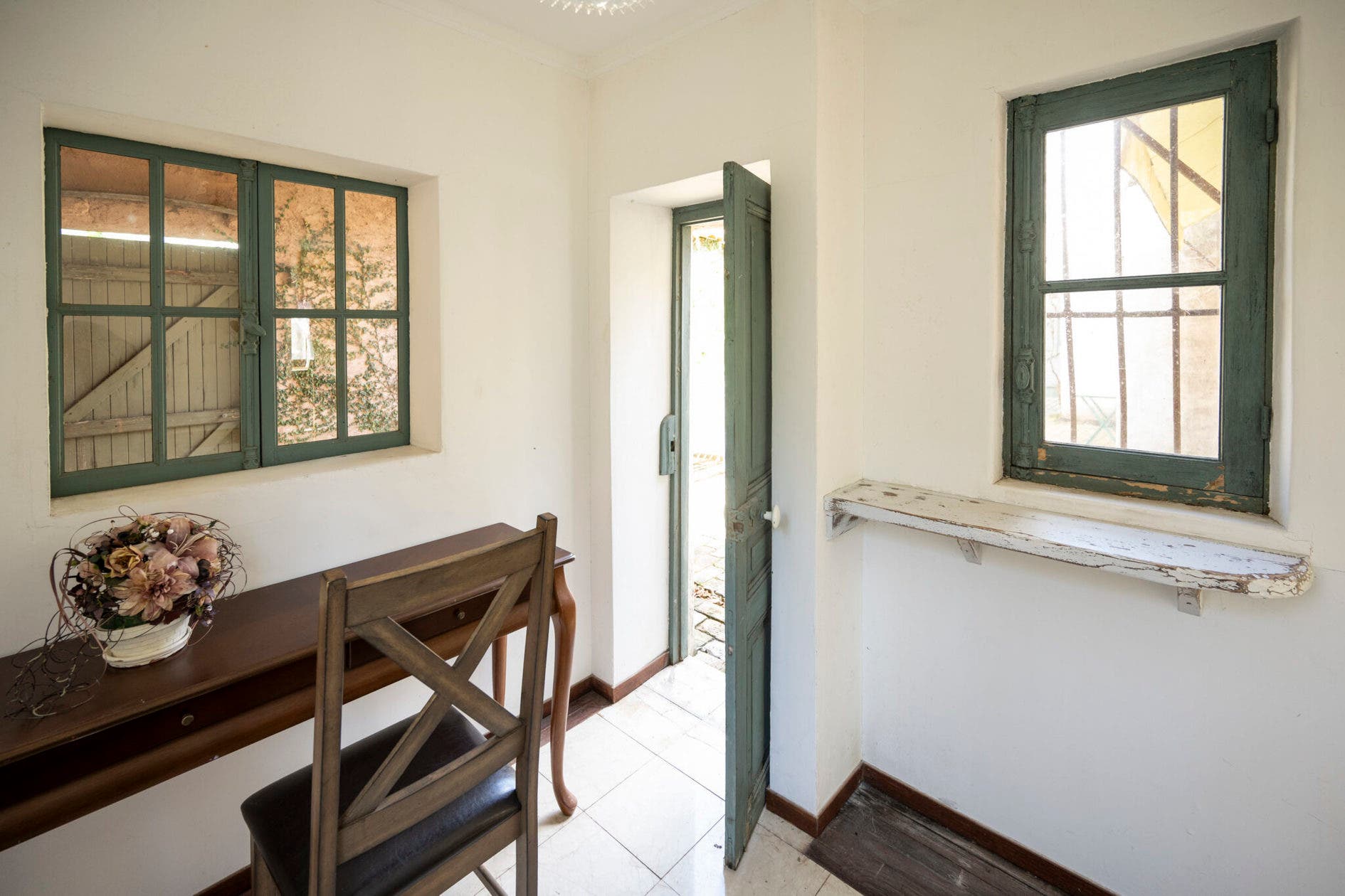 【都心から90分】自然光×高天井×260㎡｜ロケバスOKの大型撮影ハウススタジオの写真23