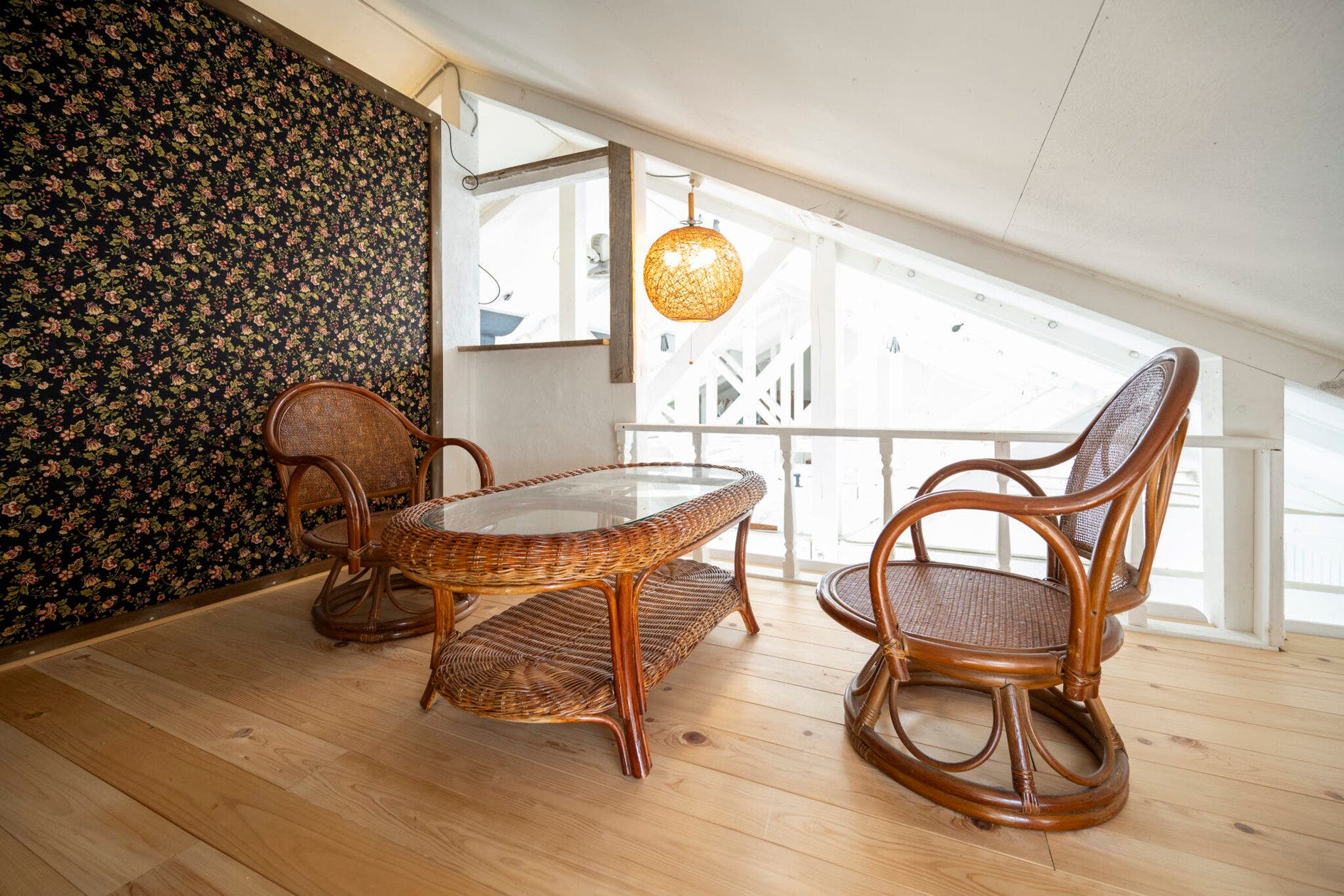 【都心から90分】自然光×高天井×260㎡｜ロケバスOKの大型撮影ハウススタジオの写真29