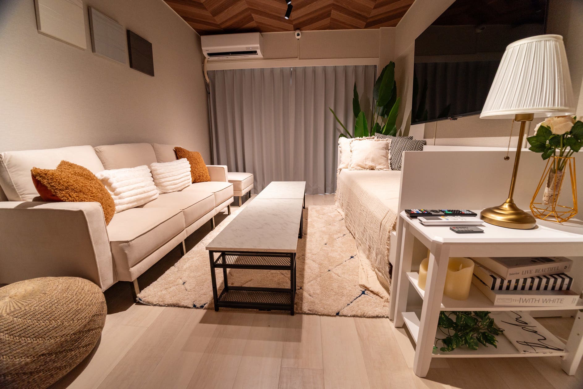 📺65㌅大画面TV⏰毎週木曜フリータイム特割🤑(10時-24時)🎮ｽｰﾊﾟｰﾌｧﾐｺﾝ⚽スポーツ観戦💖女子会🍰誕生会の写真11