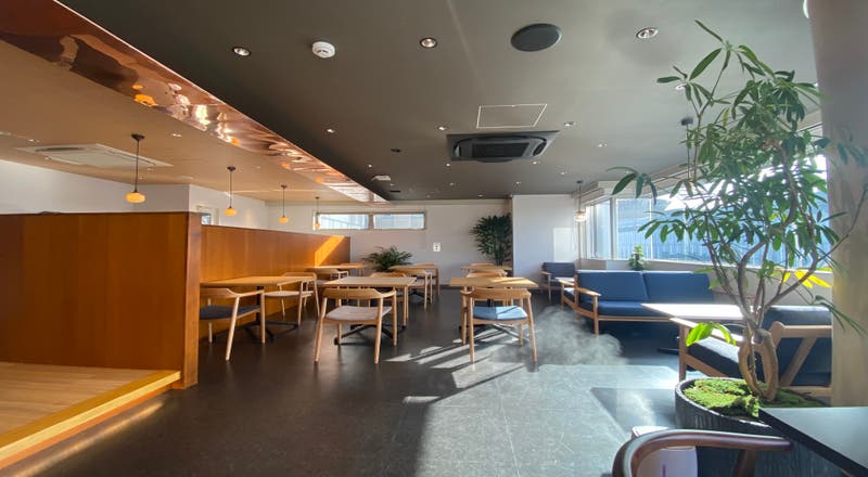 ServiceOffice W 京都駅前 オープン席①【京都駅徒歩5分】ラウンジ利用　WEB会議OK・フリードリンク有