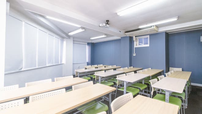 【JR新宿駅徒歩2分!30名】プロジェクター・ホワイトボード・マイク・WiFi全て無料!ふれあい貸し会議室 新宿No25の写真5