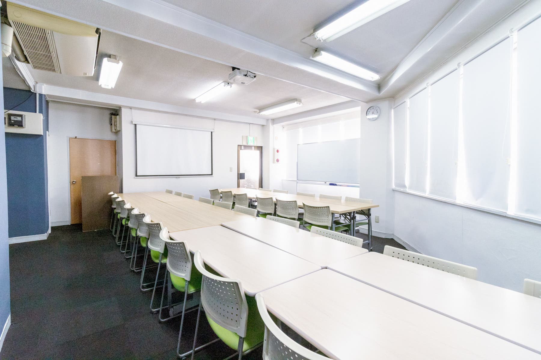 【JR新宿駅徒歩2分！30名】プロジェクター・ホワイトボード・マイク・WiFi全て無料！ふれあい貸し会議室 新宿No25の写真10