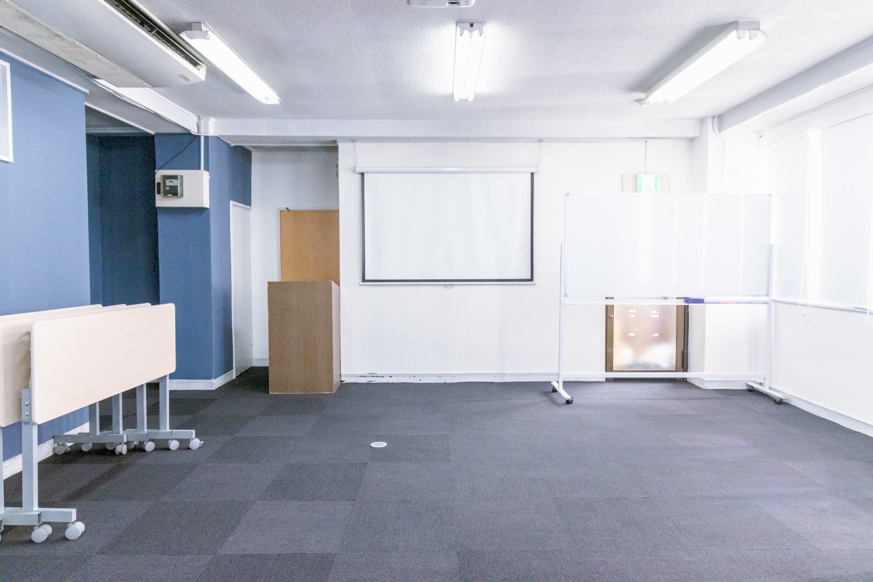 【JR新宿駅徒歩2分！30名】プロジェクター・ホワイトボード・マイク・WiFi全て無料！ふれあい貸し会議室 新宿No25の写真22