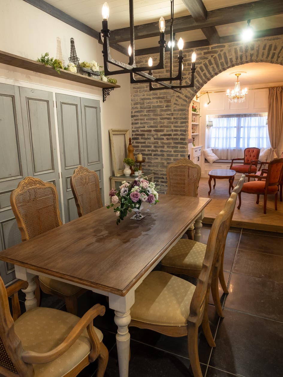 【グレープ（Grape)】パリのアパルトマンとフランス郊外の家をイメージした2階、3階のハウススタジオの写真5