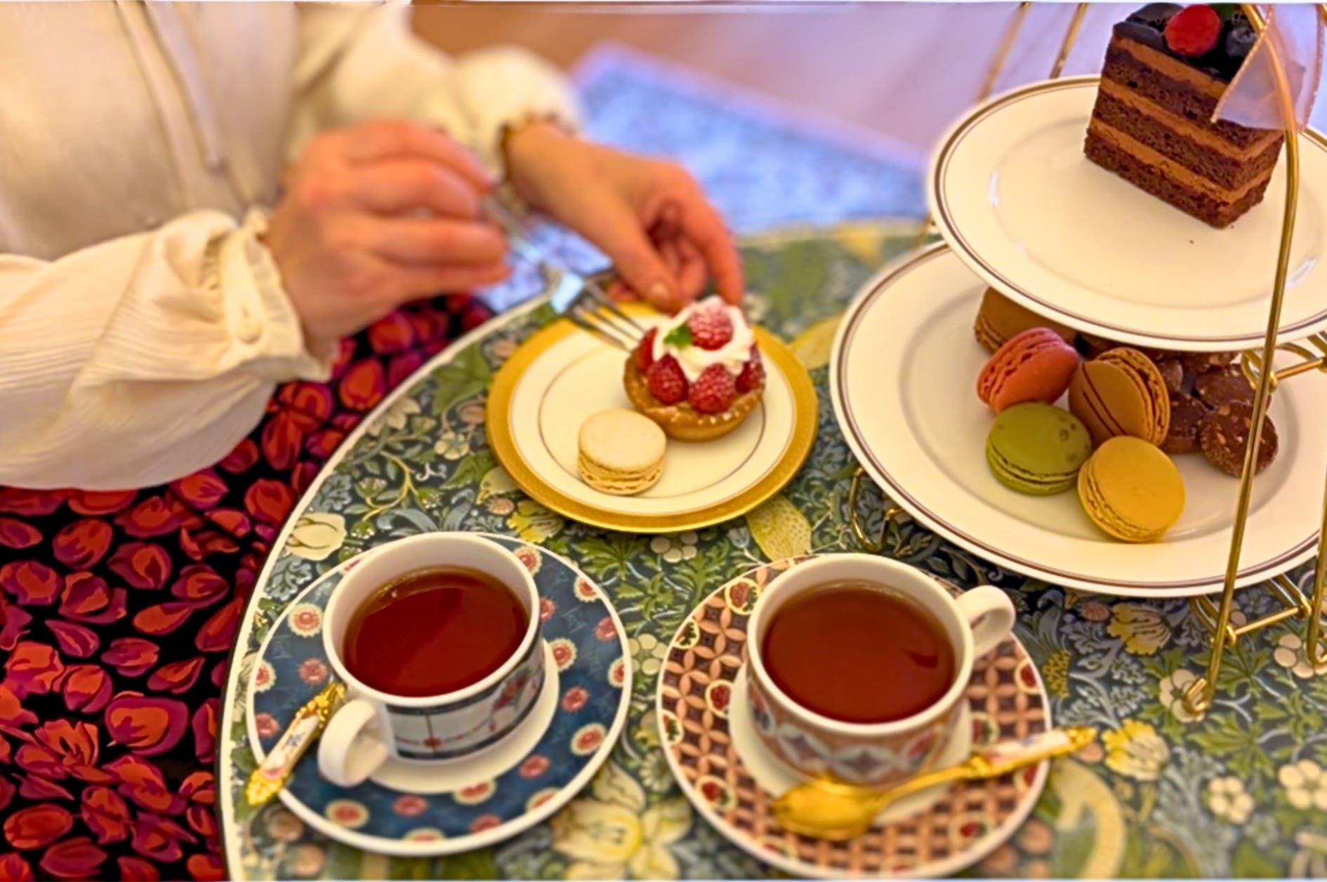 天神からすぐ！飲食可能な姫系ルームの写真2