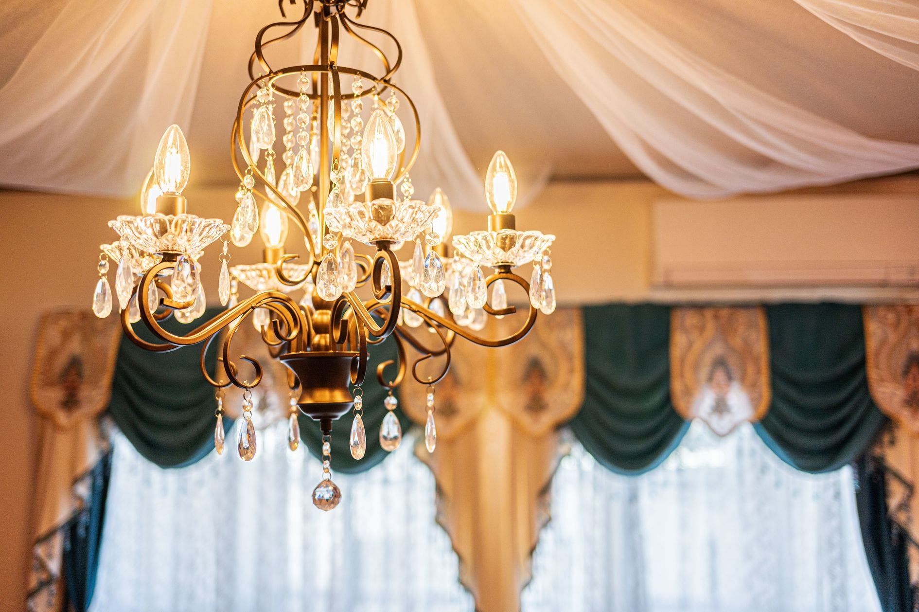 天神からすぐ！飲食可能な姫系ルームの写真3