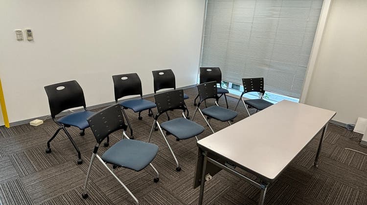 【201号室】セミナーや交流会にご使用いただけます!の写真1