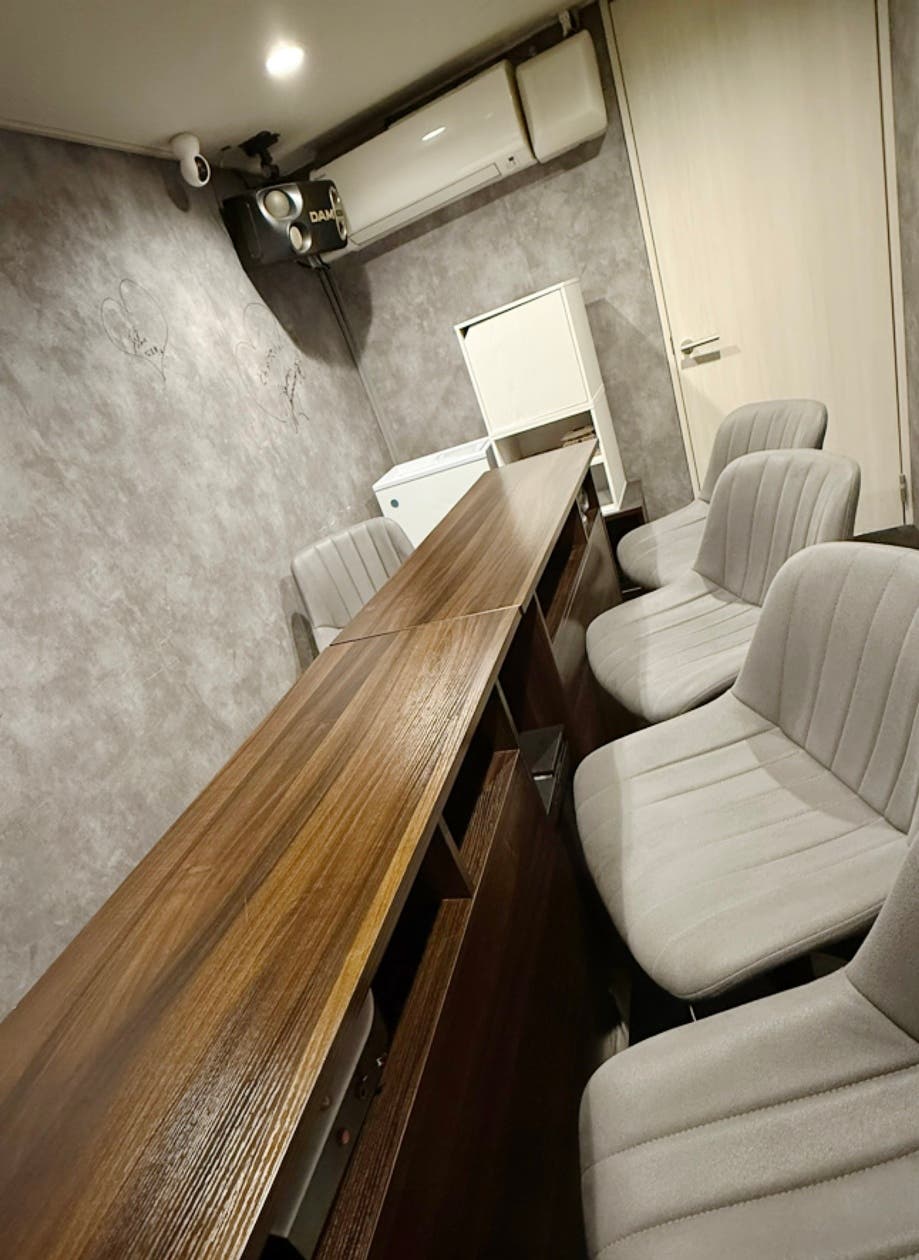 西麻布の隠れ家スナック空間を、日中はレンタルスペースとして活用！ の写真7