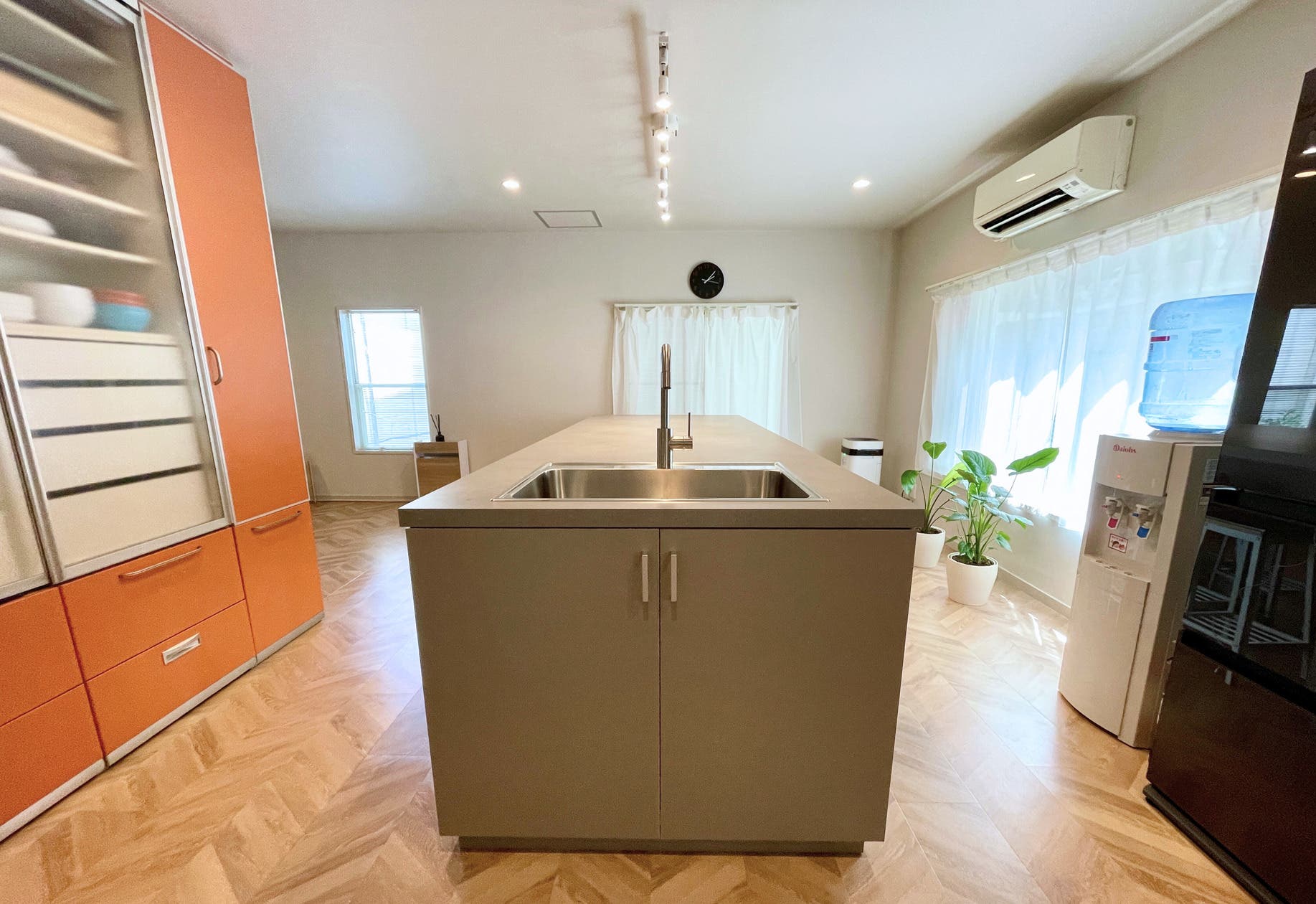 本駒込駅から徒歩3分のレンタルキッチン＆スペースの写真1