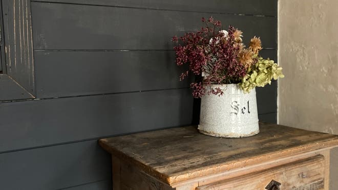 【グレープ(Grape)】パリのアパルトマンとフランス郊外の家をイメージした2階、3階のハウススタジオの写真16