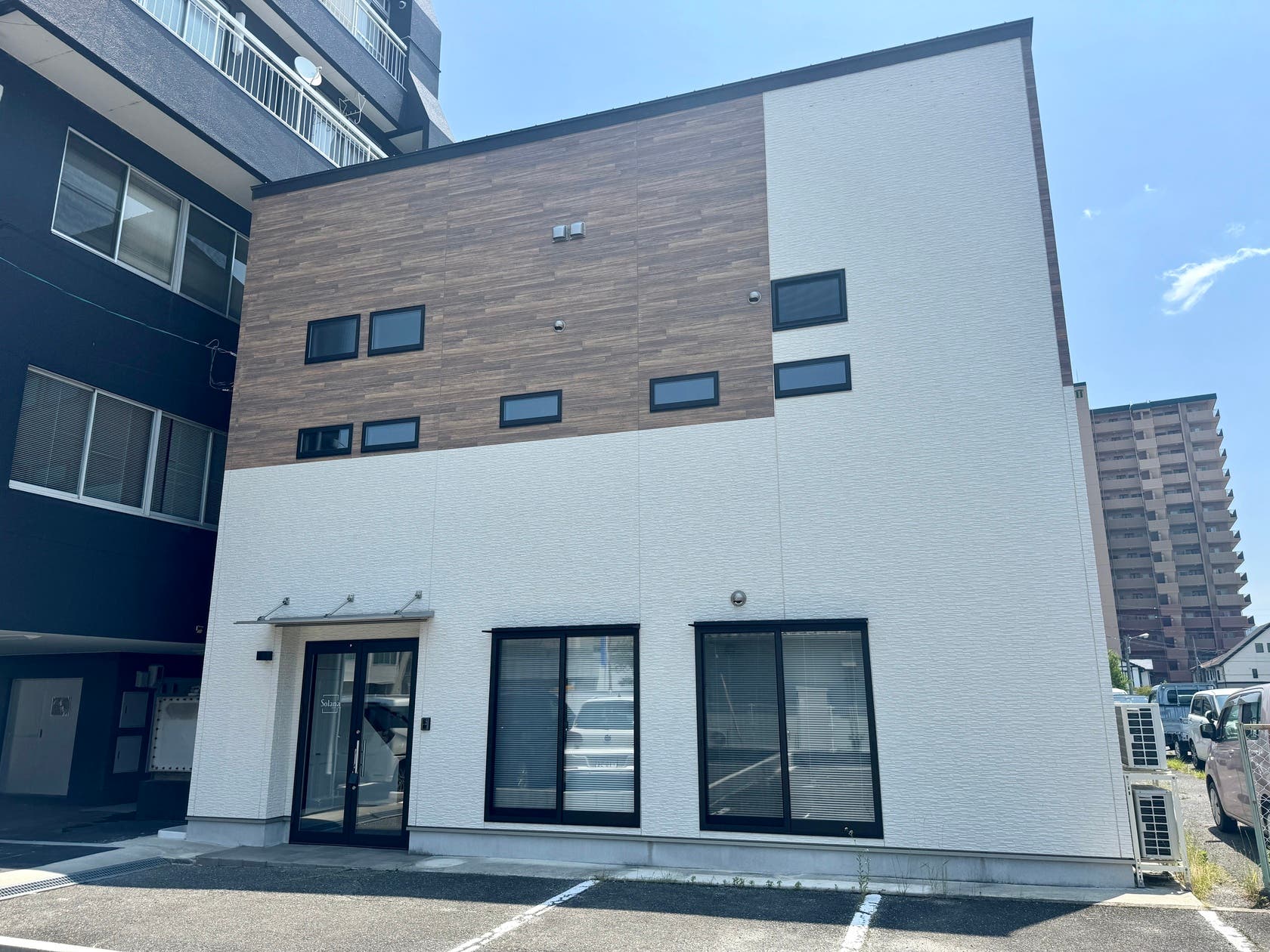 東広島市　西条駅から徒歩10分のレンタルスペース【1棟】の写真1