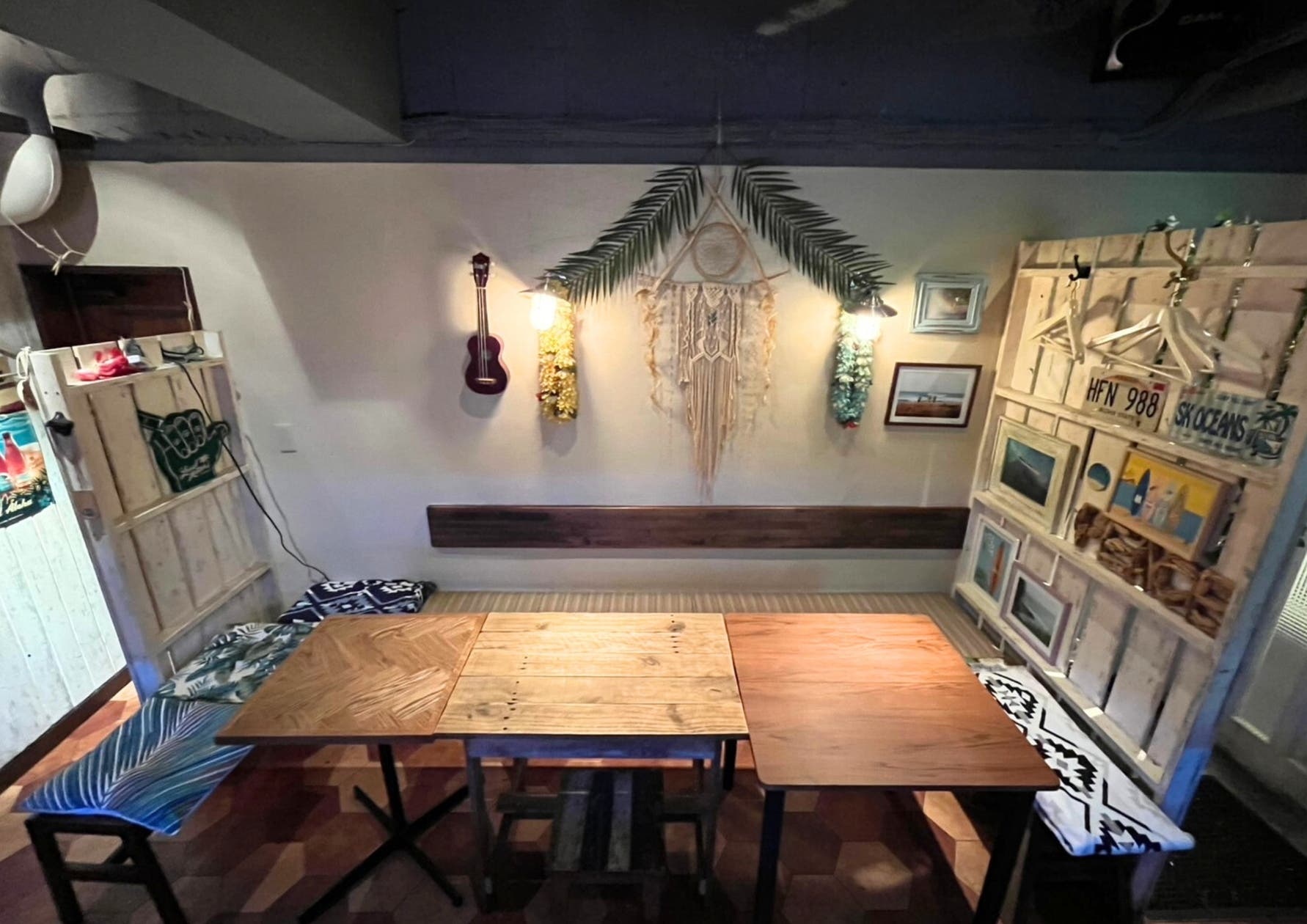 梅田駅から徒歩圏内/ハワイアンバイブスに包まれた隠れ家Bar/スタッフ常駐の写真8