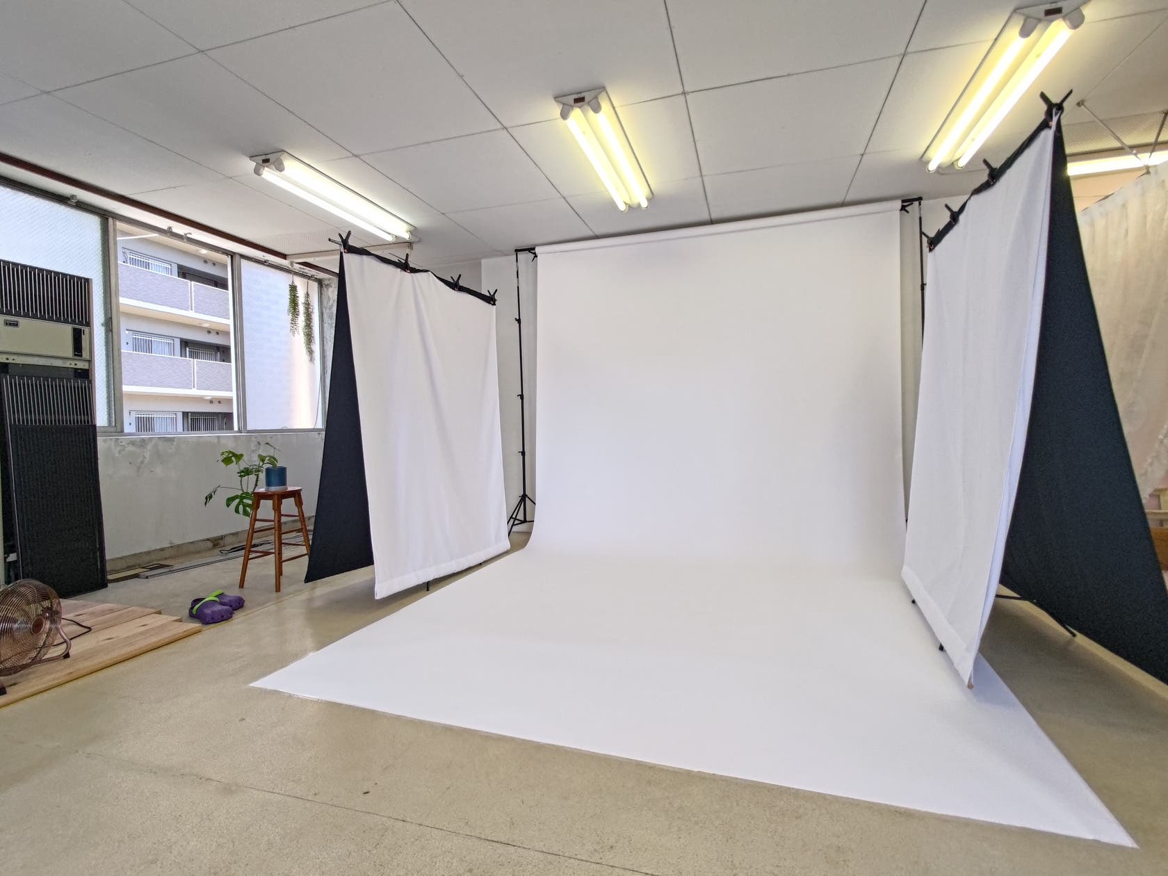 【交通局前電停より徒歩1分】5つのブースを構える撮影スタジオ/自然光/天井高2.4m/高速Wi-Fi/動画撮影/ポートレートの写真12