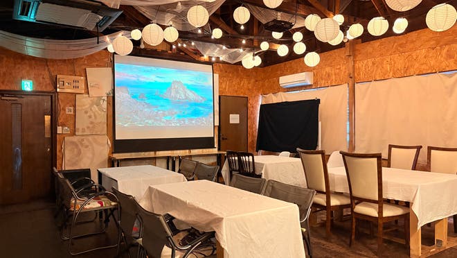 <Hammock>🚶三鷹駅徒歩3分🎉最大70名✨ハンモックカフェ🏕️グランピング🎥100インチスクリーン🃏ボードゲームの写真7