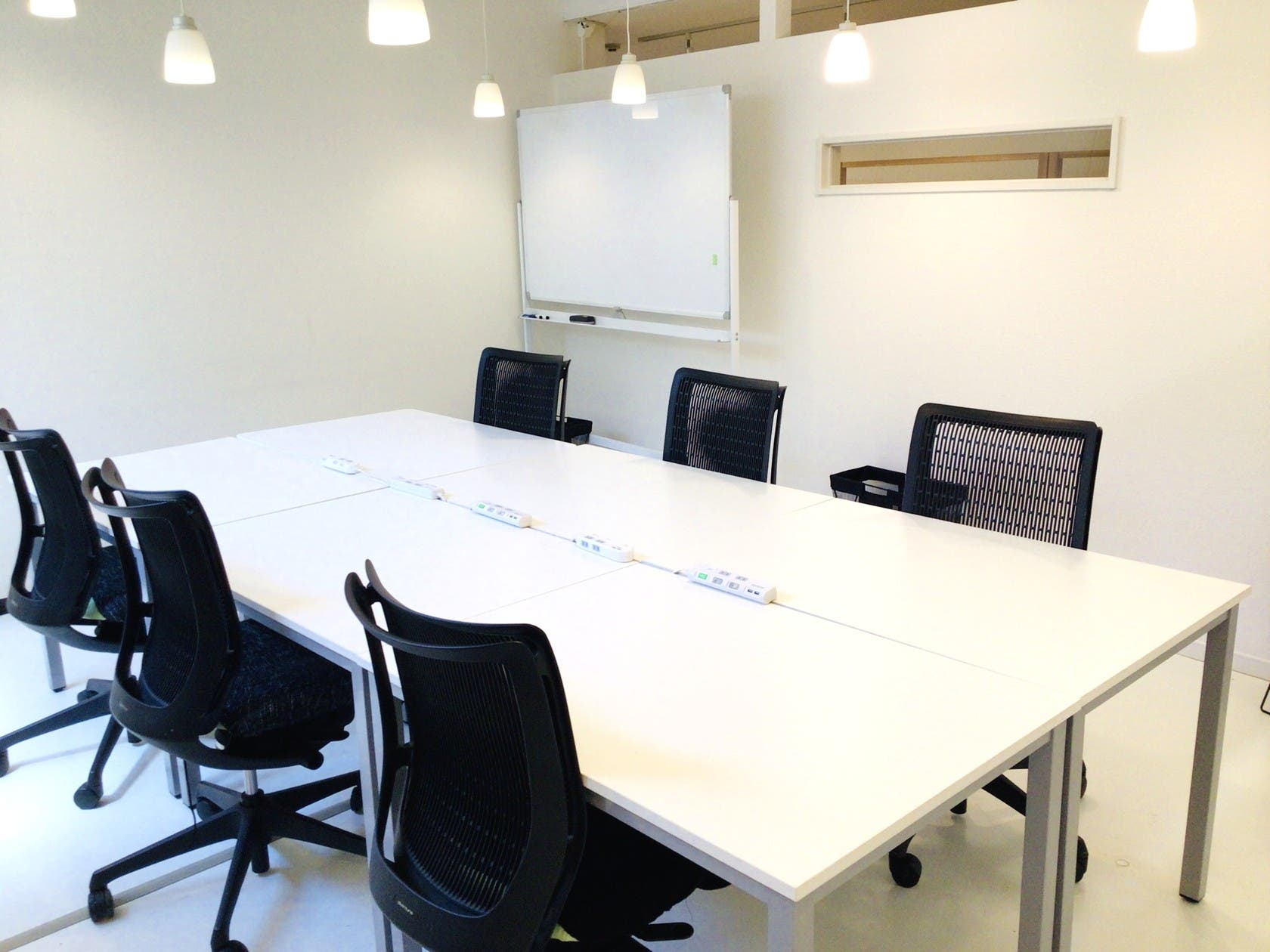 【所沢駅徒歩2分】6人まで利用可　ミーティングやグループワークに最適な準個室　講座やワークショップなどに利用できますの写真1
