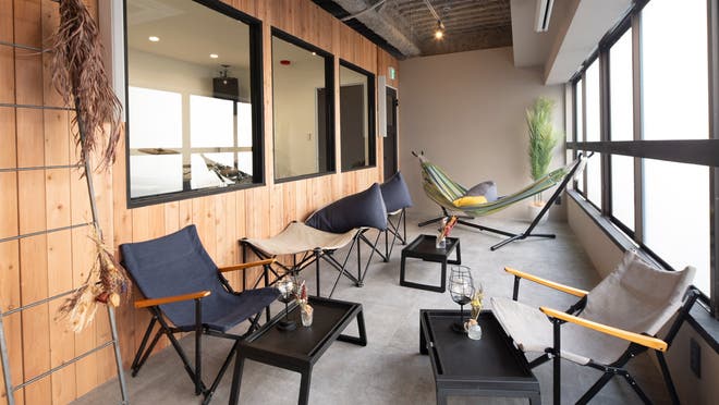 【関内駅3分】プライベート個室🎉パーティー🍻女子会👨👩👧👦サウナあり🧖♀️🧖♂️カラオケも可🎙の写真1